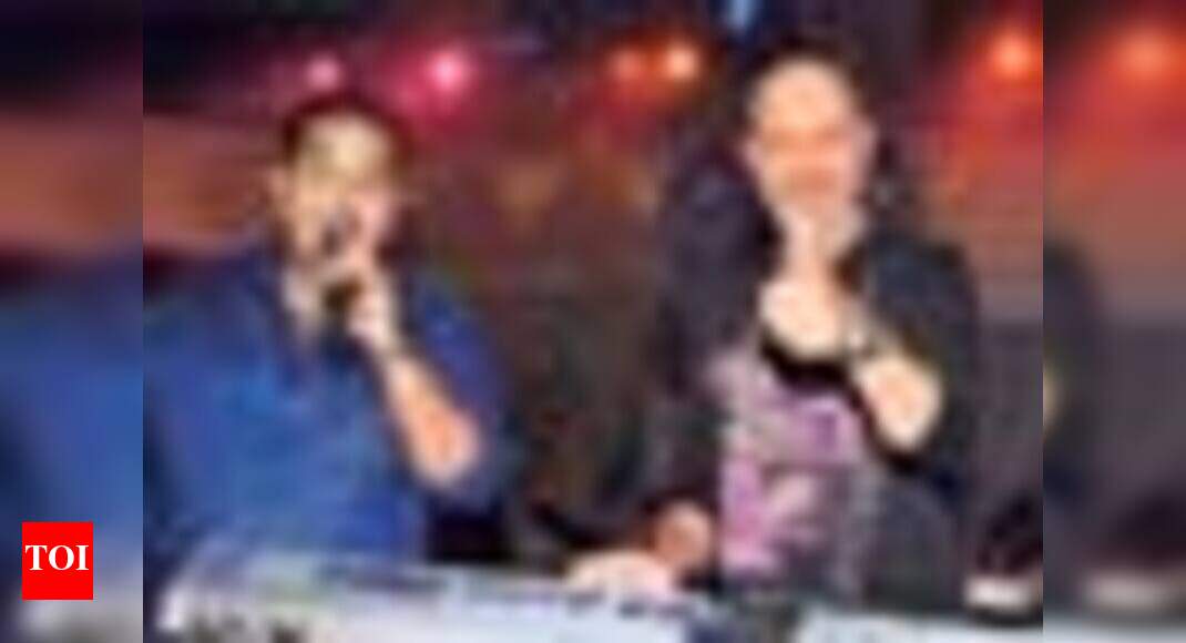 Rakesh and Rekha in celebration mode... | Events Movie News - Times of ...