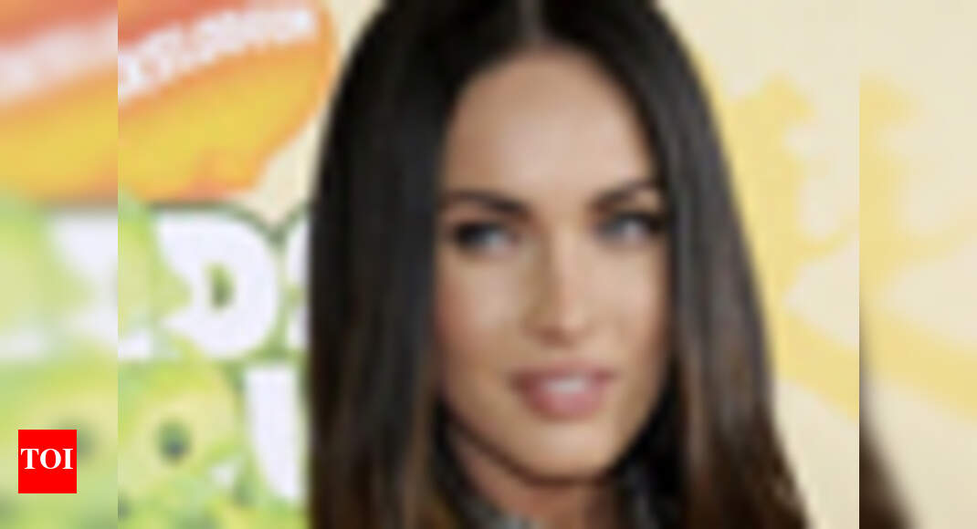 Megan reveals teen rivalry with Lohan | English Movie News - Times of India