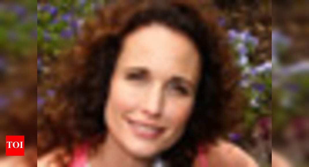 Andie: 40s awkward for a leading lady | English Movie News - Times of India