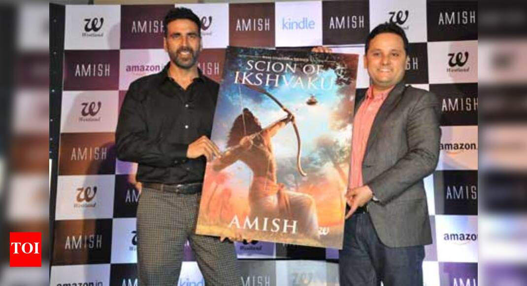 Akshay Kumar unveils Amish’s new book cover - Times of India