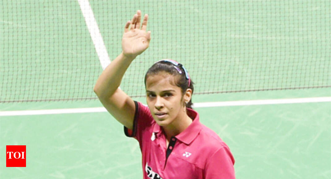Saina true role model for aspiring sportspersons: Tendulkar | Badminton ...