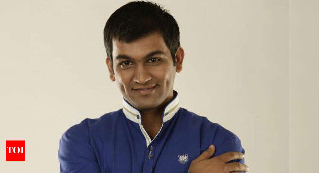 Why Digpal's fans failed to recognise him? - Times of India