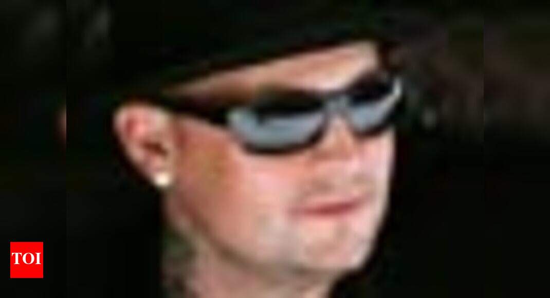 Benji dating Wentz's little sister | English Movie News - Times of India