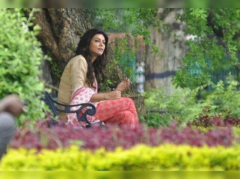 Sushmita Sen: Nirbaak | Bengali Movie News - Times of India