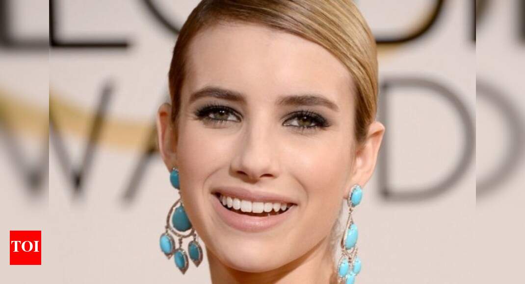 Emma Roberts stars in new 'Scream Queens' teaser - Times of India