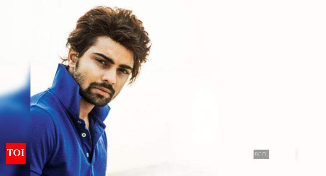 Singer: Shravan Reddy turns singer for his TV show - Times of India