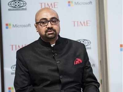 One of the most recognizable South Asian faces in American journalism ...