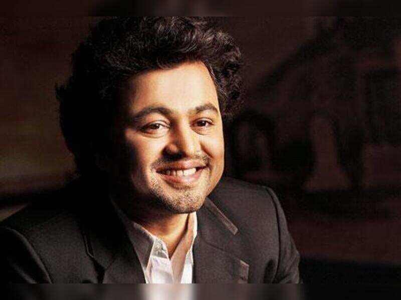 vasantrao deshpande: Subodh on his debut directorial venture | Marathi ...