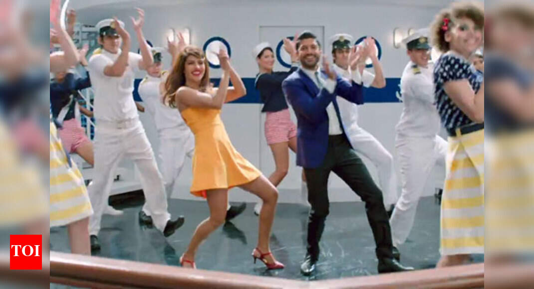WATCH: 'Dil Dhadakne Do' title track is a riot of colours | Hindi Movie ...