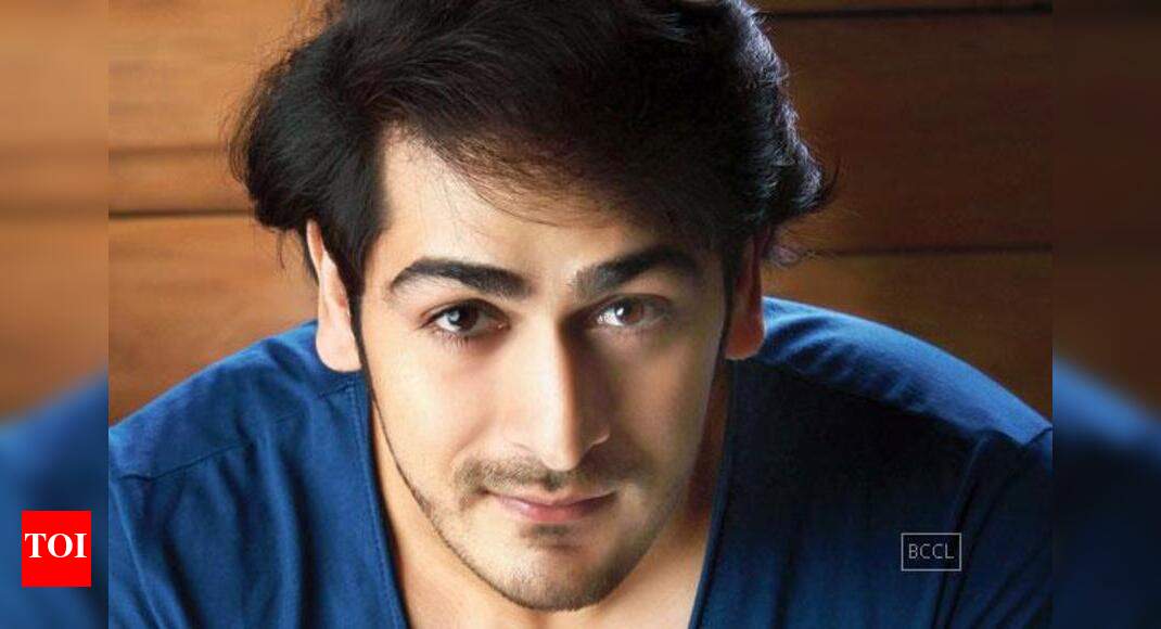 House: Ankit Arora wants to buy a house for his parents living in an ...