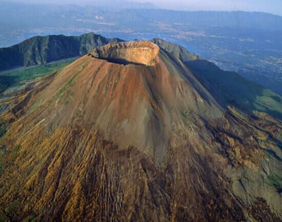 Mt Vesuvius in Naples | Times of India Travel
