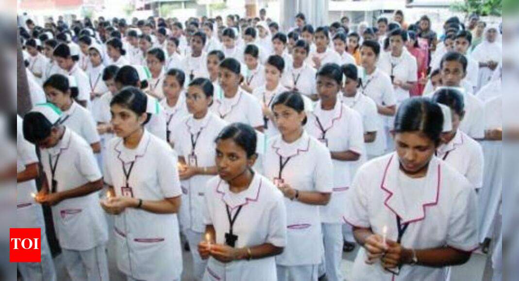 President gives Florence Nightingale Awards to 35 nurses - Times of India