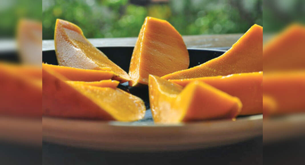 Mango Picking is the in thing this season – Food & Recipes