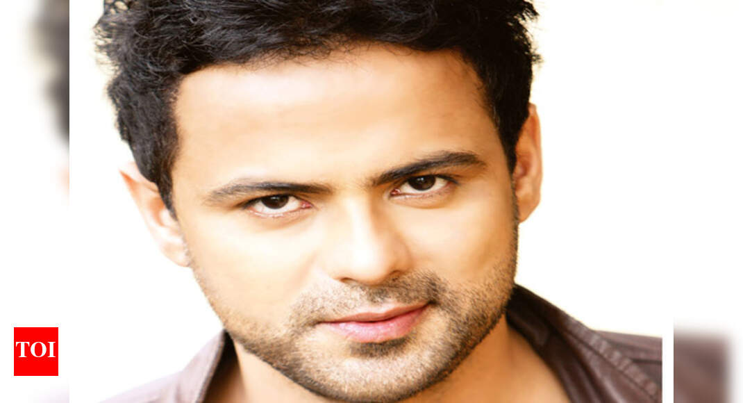 Pawan Shankar not the male lead in S Farhan's next - Times of India