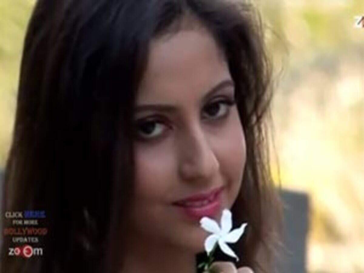 Anushka Shah's Instagram, Twitter & Facebook on IDCrawl