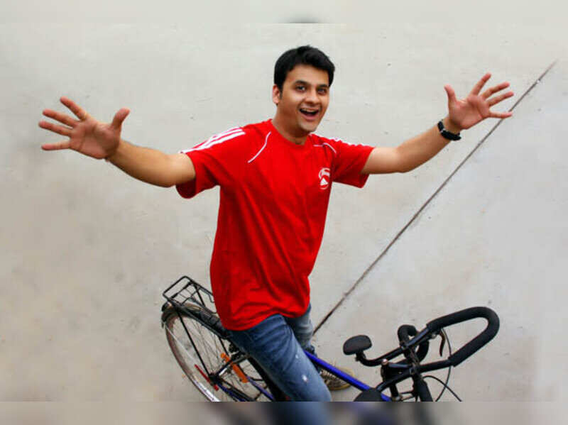 Popular RJ Dhvanit Thaker takes up acting | Gujarati Movie News - Times ...