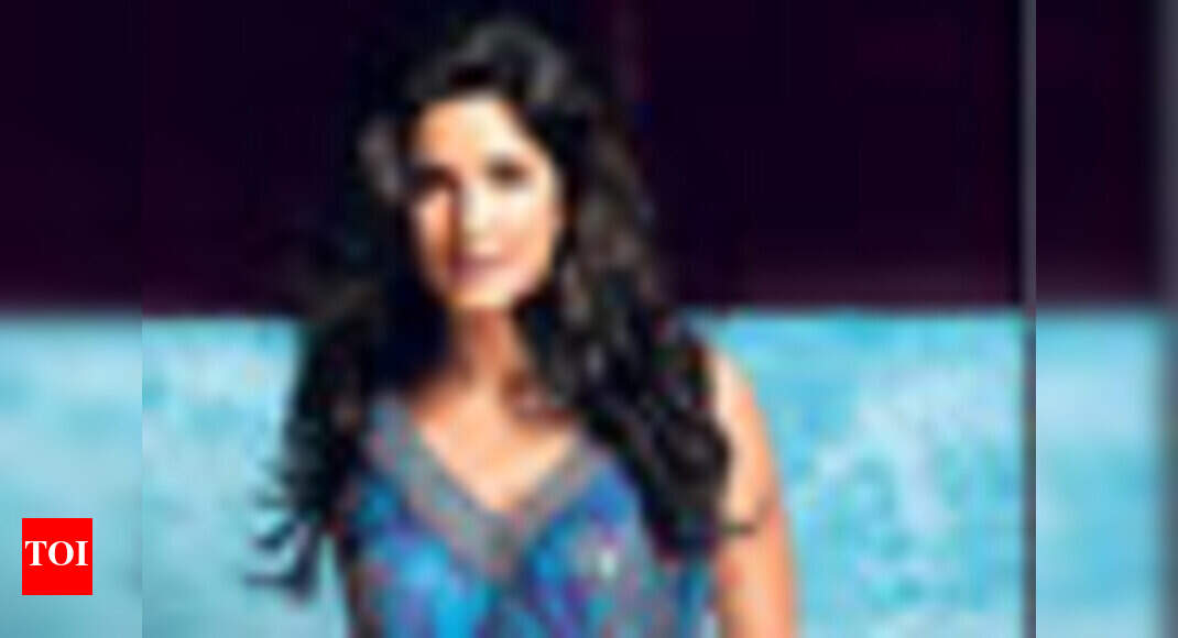 Katrina has a French connection! | Hindi Movie News - Times of India