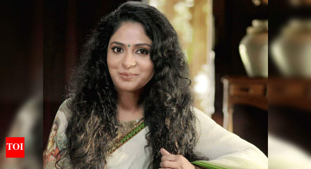The biggest art is the balancing act: Poornima - Times of India