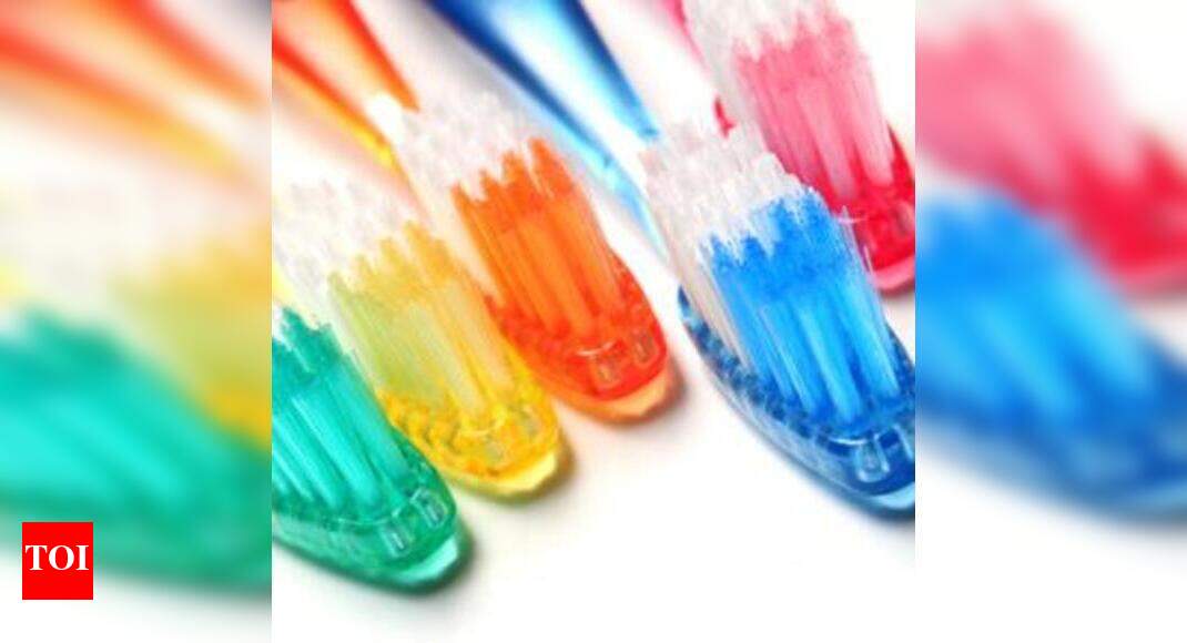 60% chance that your toothbrush has poo: Study - Times of India