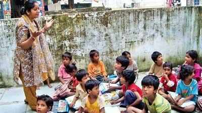 Abandoned kids pursue education in Maharashtra's Platform School ...