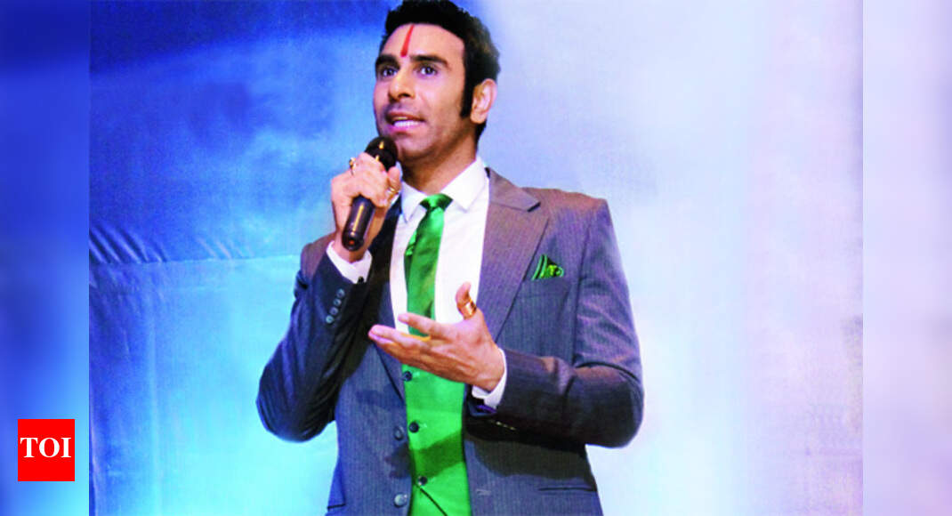 Choreographer Sandip Soparrkar felicitated at International Film ...