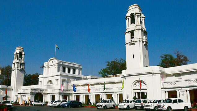 Town Hall, Delhi - TimesTravel