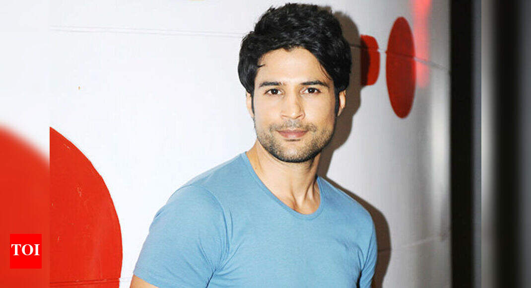 When Rajeev apologizes to a student - Times of India