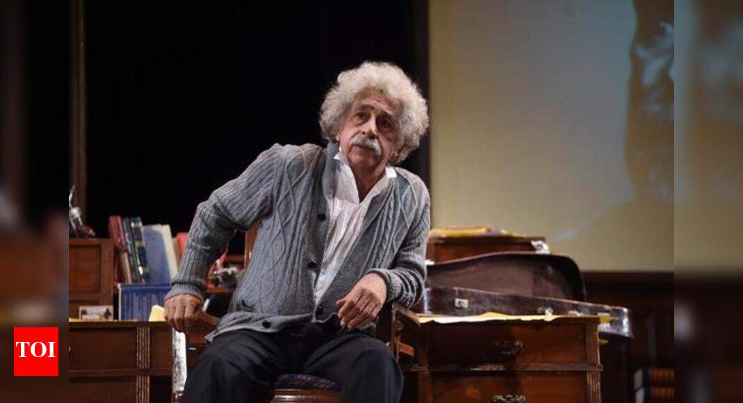 Naseeruddin Shah staged his solo-act play Einstein at Music Academy in ...