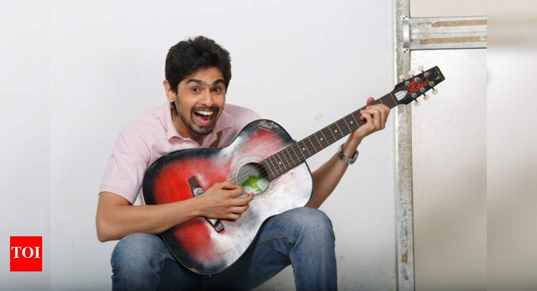 Aroh forms a music band | Marathi Movie News - Times of India