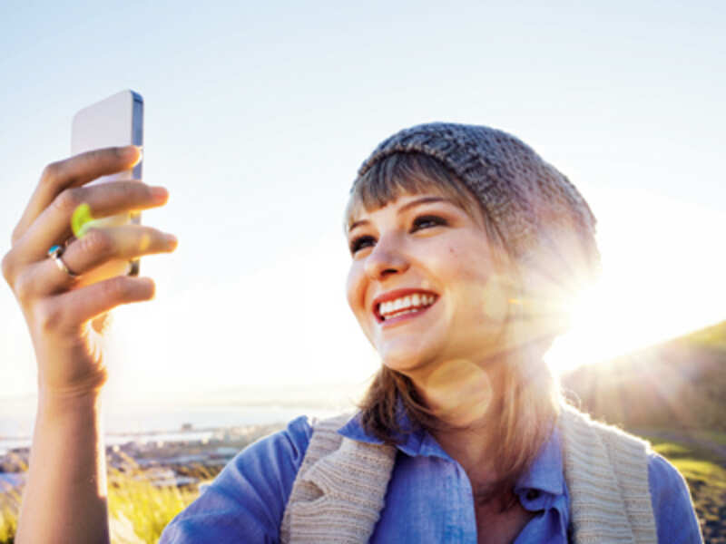 7 tricks to click a picture-perfect selfie - Times of India
