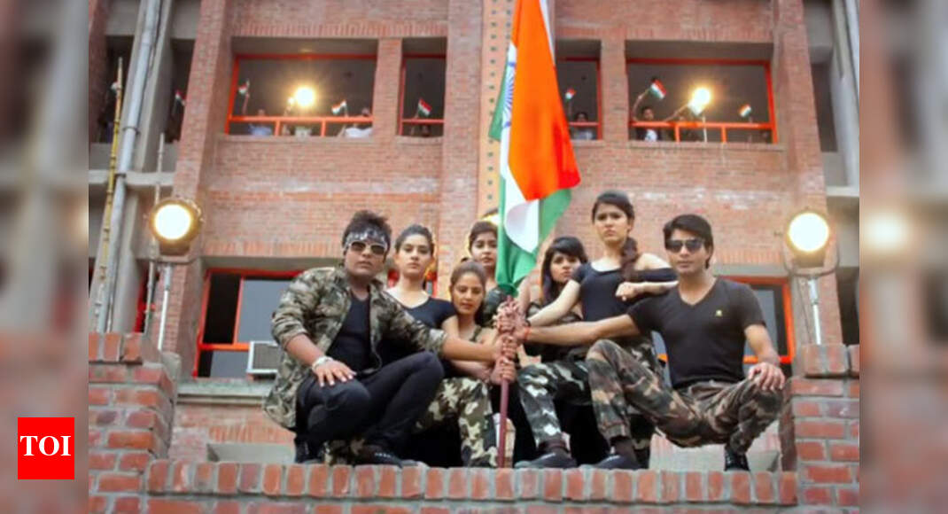 Movie Uvaa Review 2015, Story, Trailers | Times of India