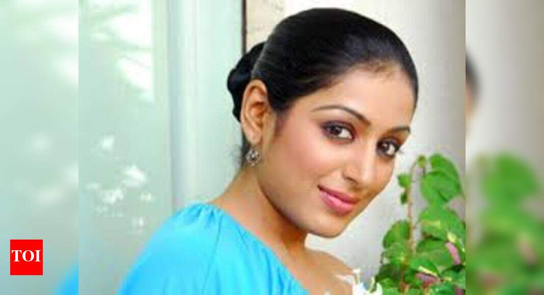 Padmapriya back to M'Town? | Malayalam Movie News - Times of India