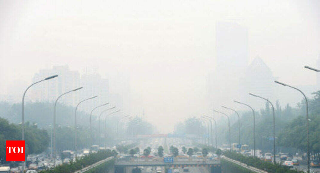 China puts up ads showing environmental problems in India - Times of India