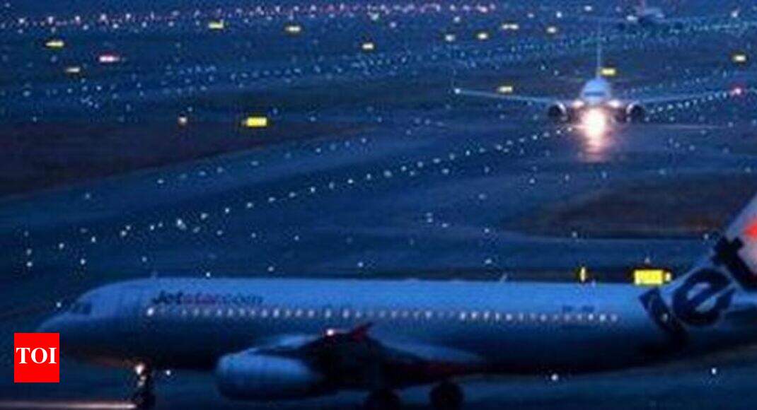 10 visibility measuring devices installed at Delhi Airport | Delhi News ...
