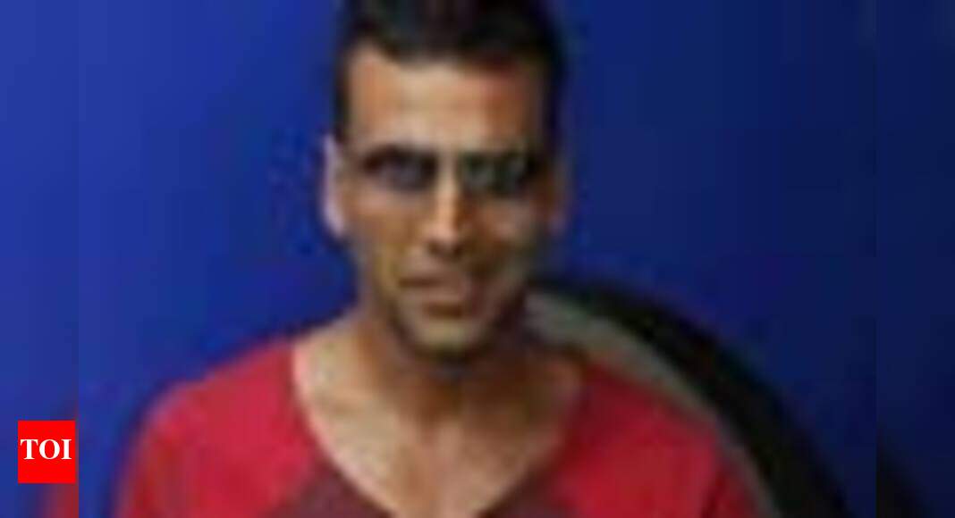 Akshay takes good care of Deepika! | Hindi Movie News - Times of India