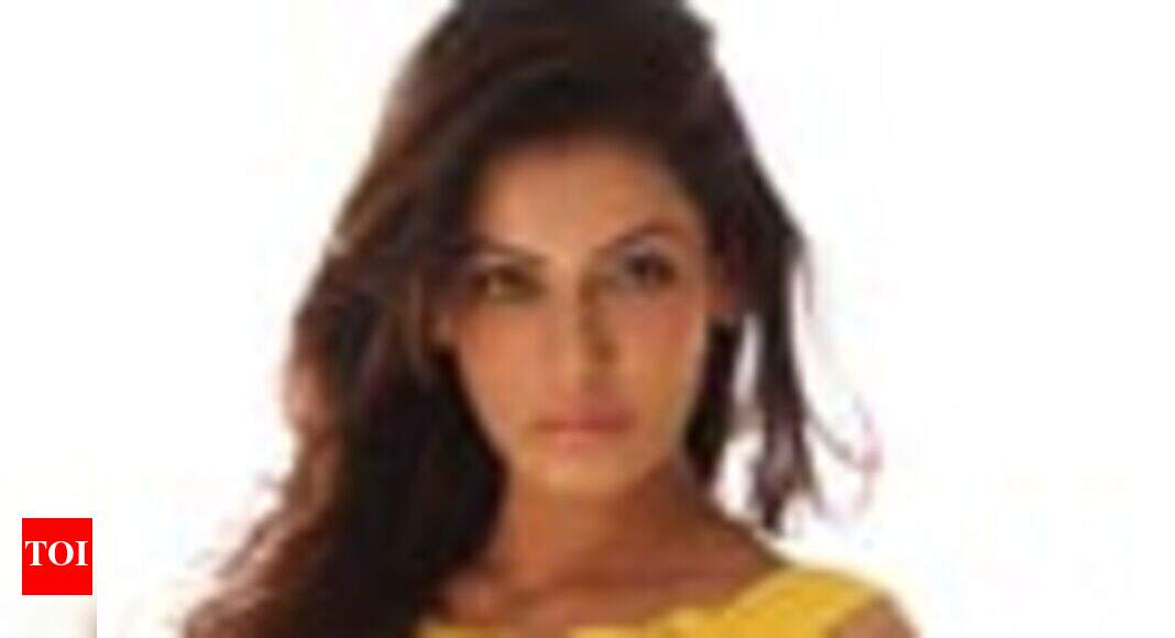 Payal turns guitarist for bro’s birthday | Hindi Movie News - Times of ...