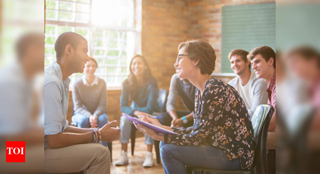 The role of counselors in your workplace - Times of India