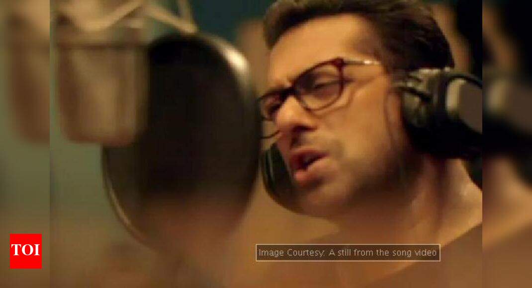 Hero song 'Main Hoon Hero Tera...' : Salman Khan's nailed it! | Hindi ...