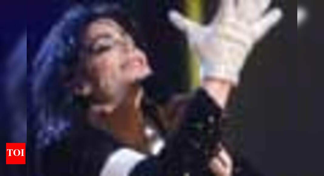 MJ ‘labelled drug addict’ in police warrants | English Movie News ...