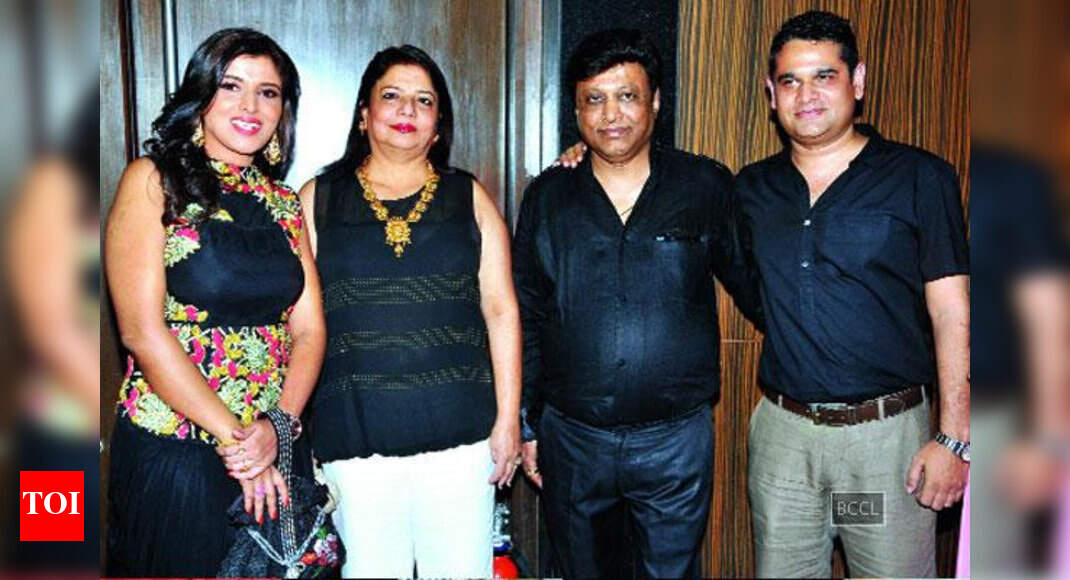 Movie launched on its lead actress’ Manisha Swami's birthday in Mumbai ...