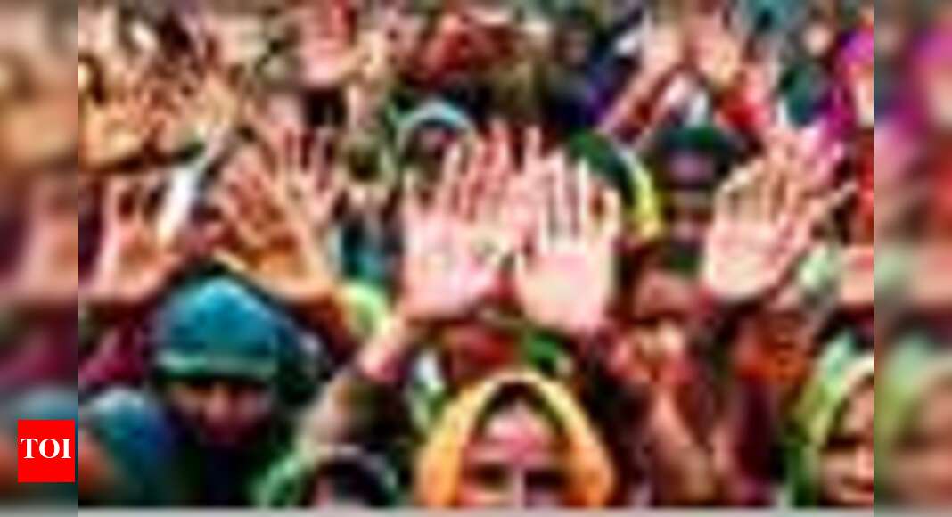 After 60 yrs of Independence, untouchability alive and kicking in India ...