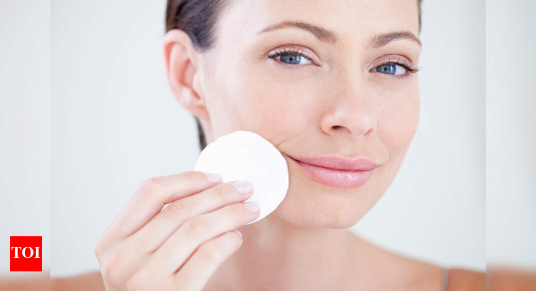 Tips to remove makeup easily - Times of India