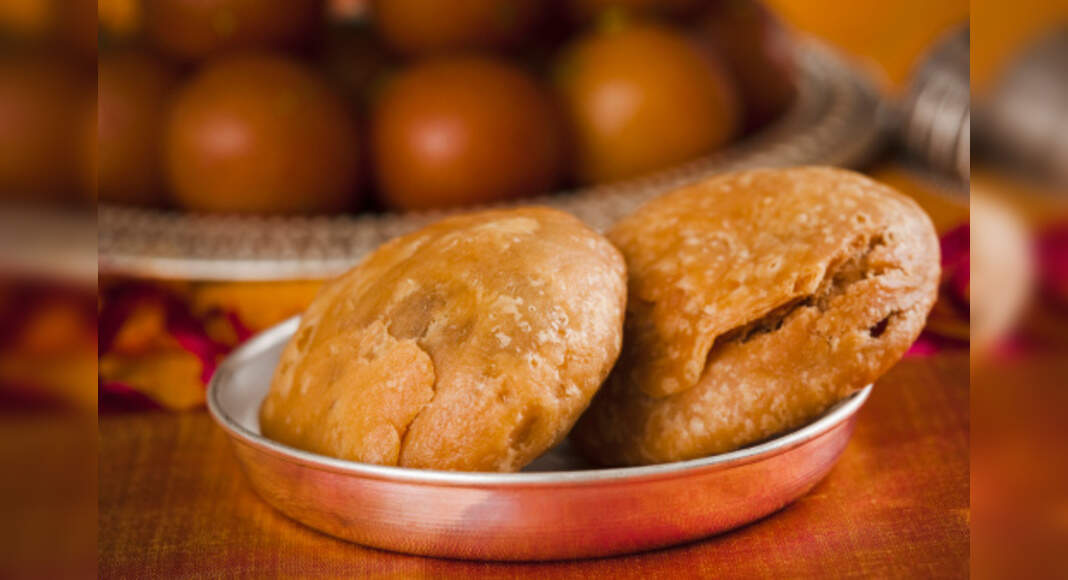 Gear up to taste kolkata's kochuris – Food & Recipes