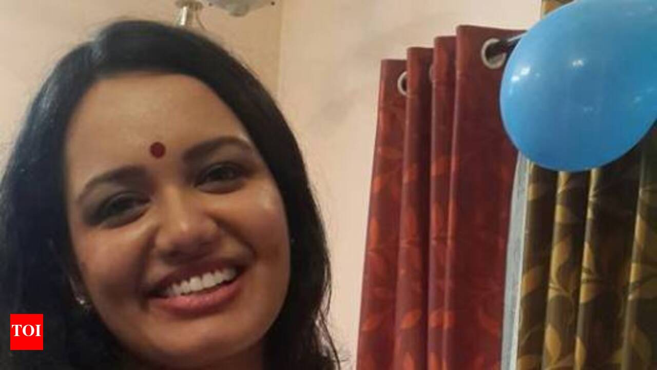 Boda Del Cantante Malayalam Jyotsna