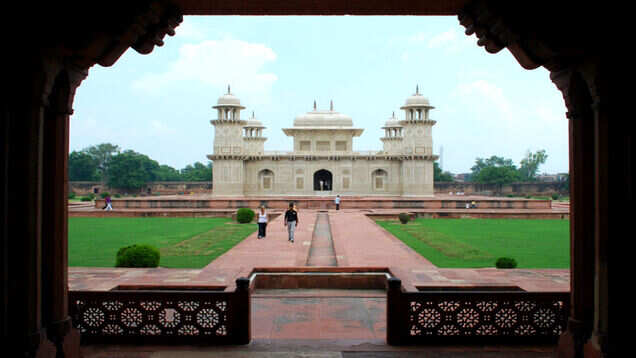 Sikandra, Agra - TimesTravel