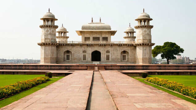 Ram Bagh, Agra - TimesTravel