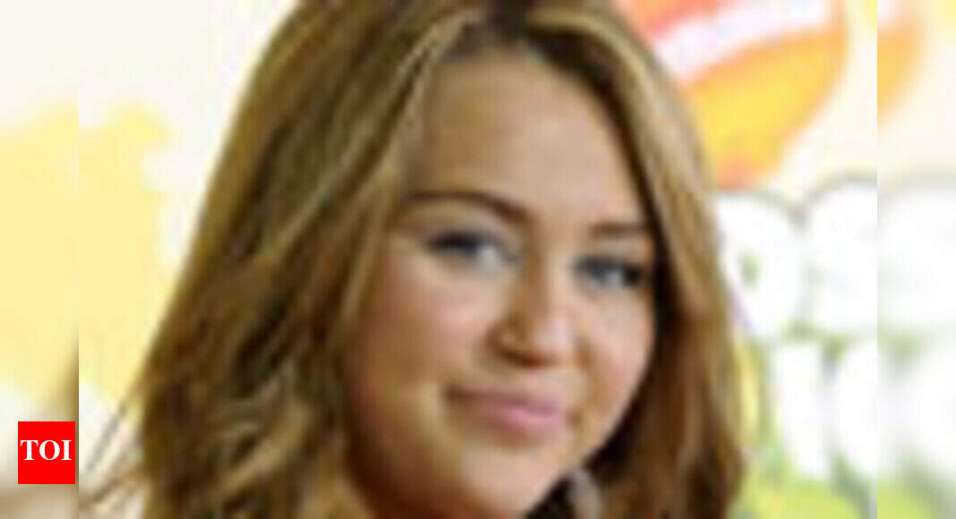 Now, Miley finds Pattison 'cute' | English Movie News - Times of India