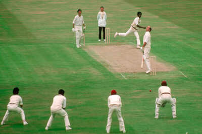 Brian Close: The 45-year-old who stood up to West Indies in '76 ...