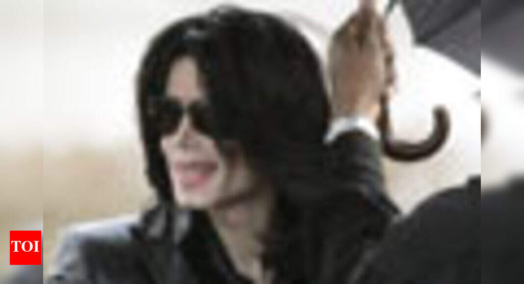 MJ's doc left him alone with anaesthetic | English Movie News - Times ...