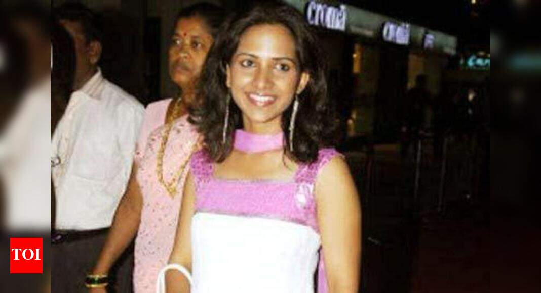 Veena goes international | Marathi Movie News - Times of India